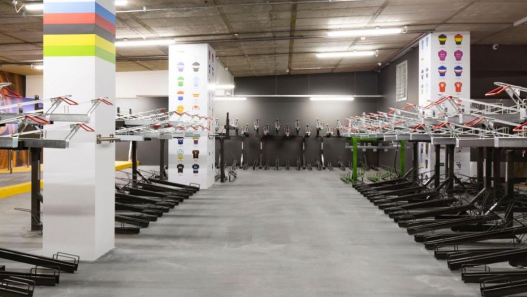 Two tier bike storage: the best solution - Bike Dock Solutions Blog